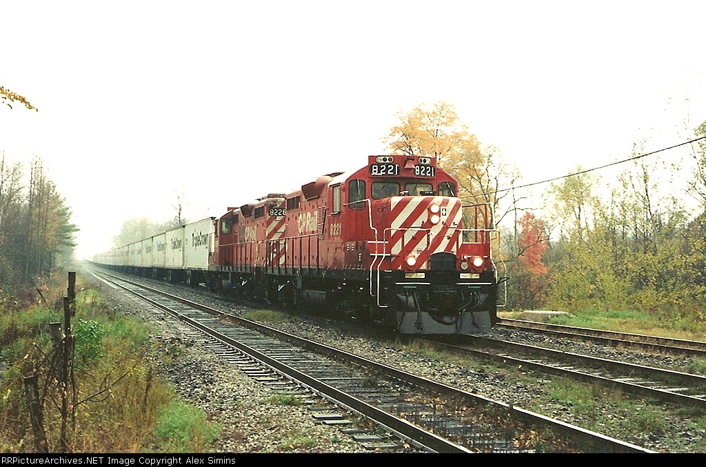 CP 8221
